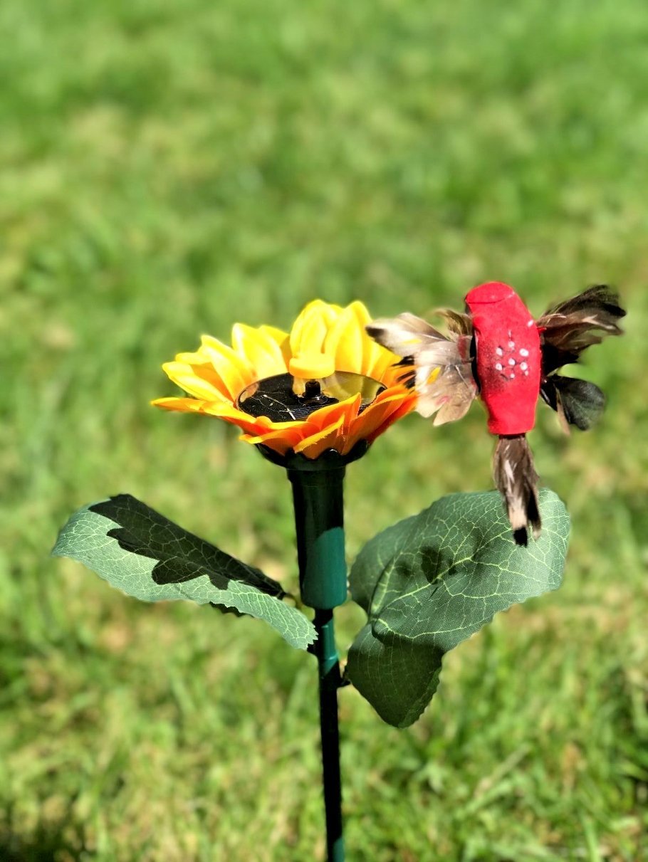 Solar Hummingbird Sunflower – Christy’s Toy Outlet